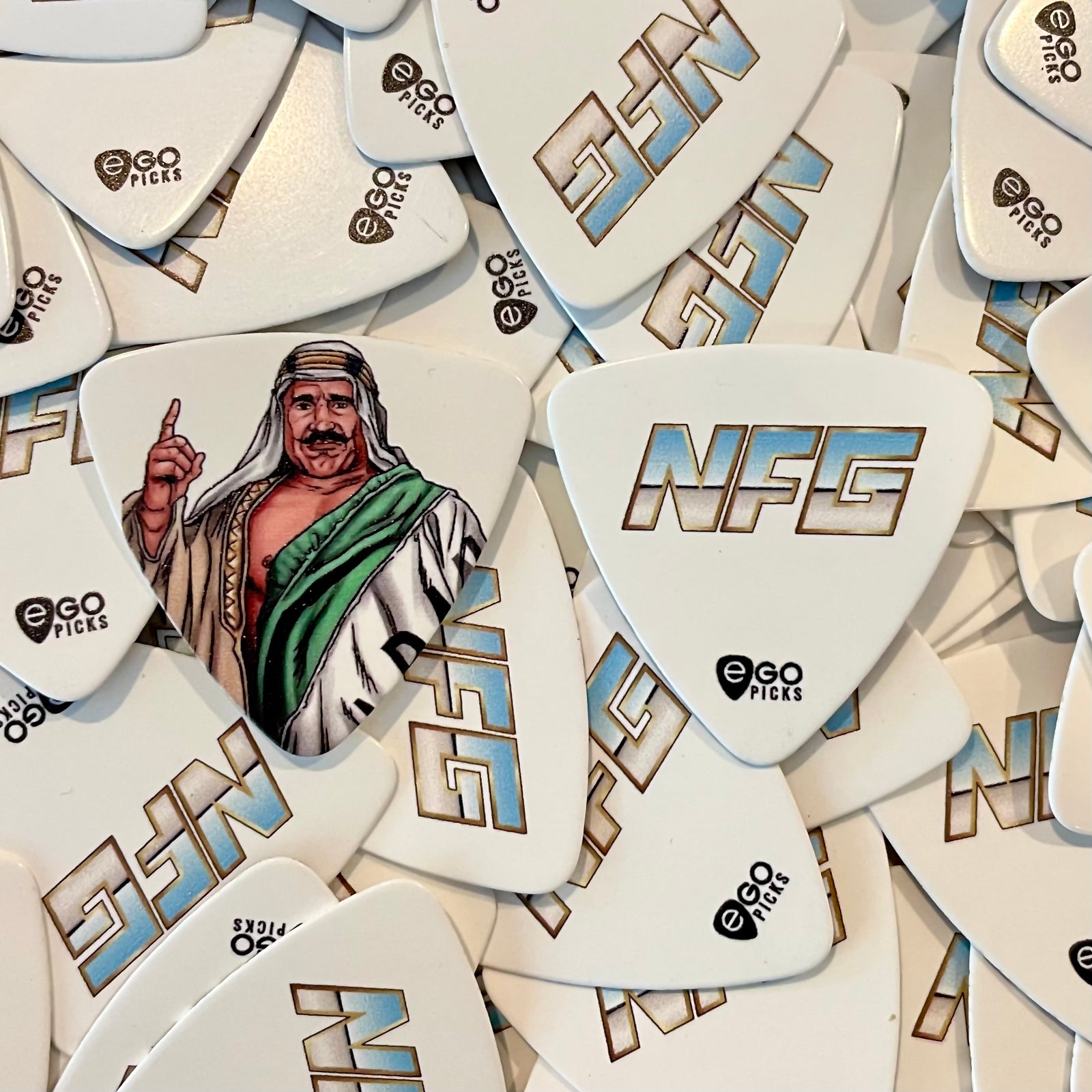 GALLERY– EGO Picks