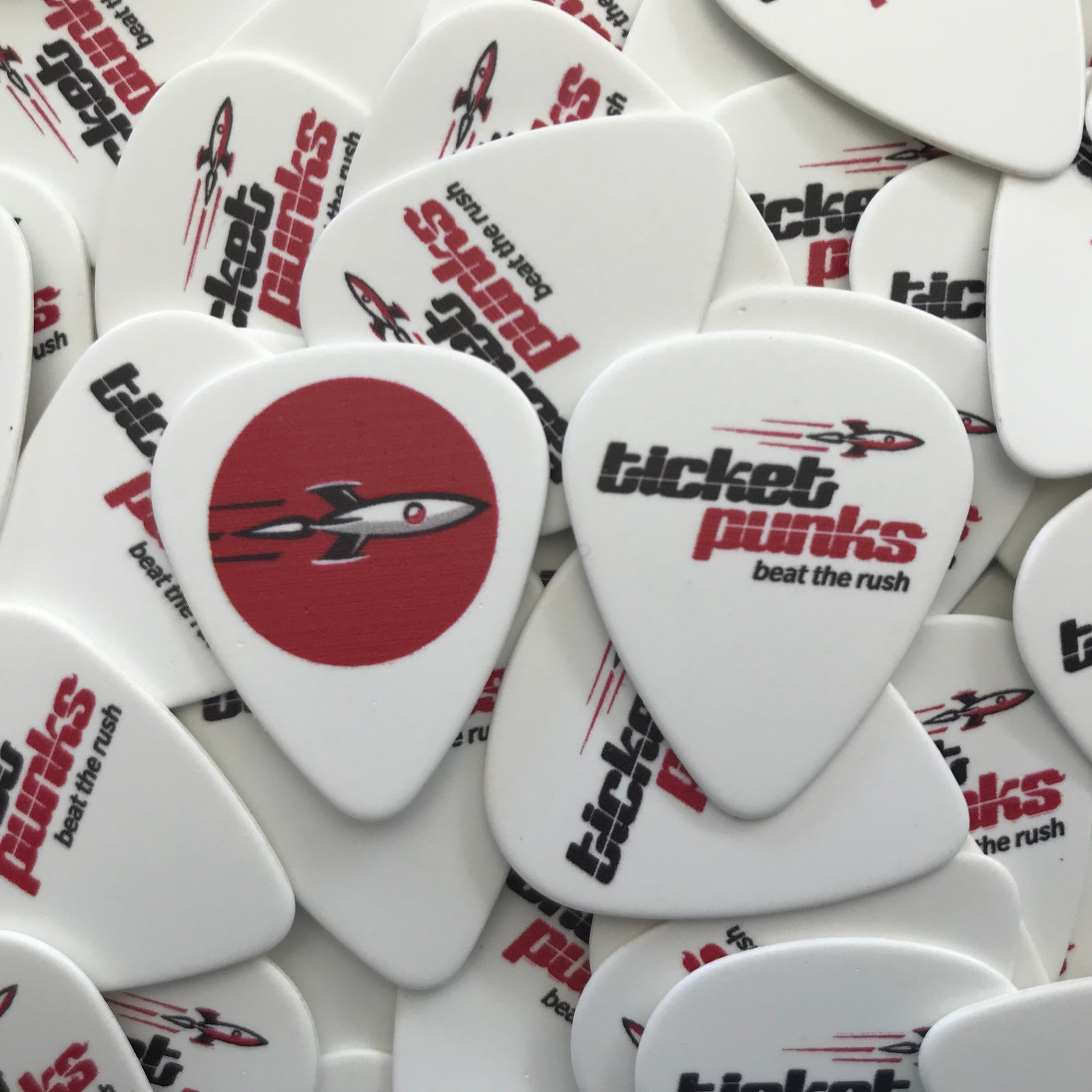 GALLERY– EGO Picks